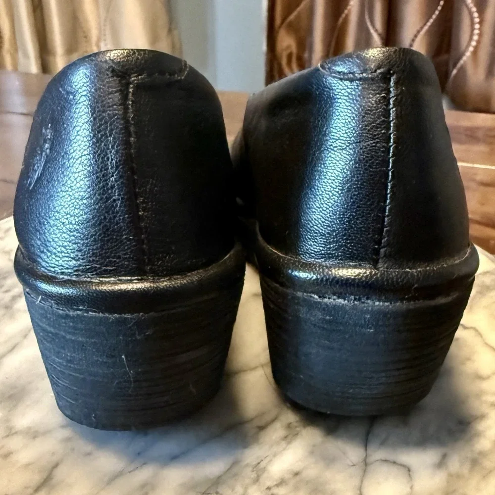 Fly London | Shoes | Fly London Women Sz 8 Eu 38 Yaz Leather Wedge Slip ...